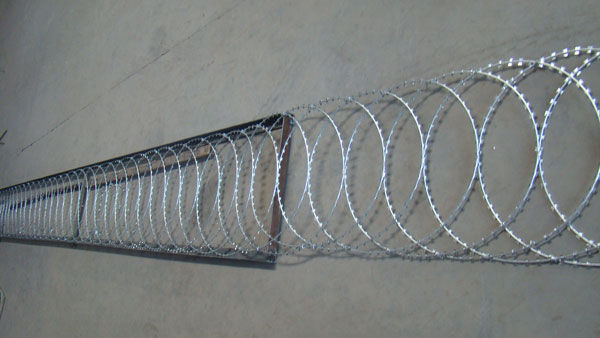 Flat Wrap Razor Wire - Buy flat razor wire, Flat Wrap Razor Wire, flat ...